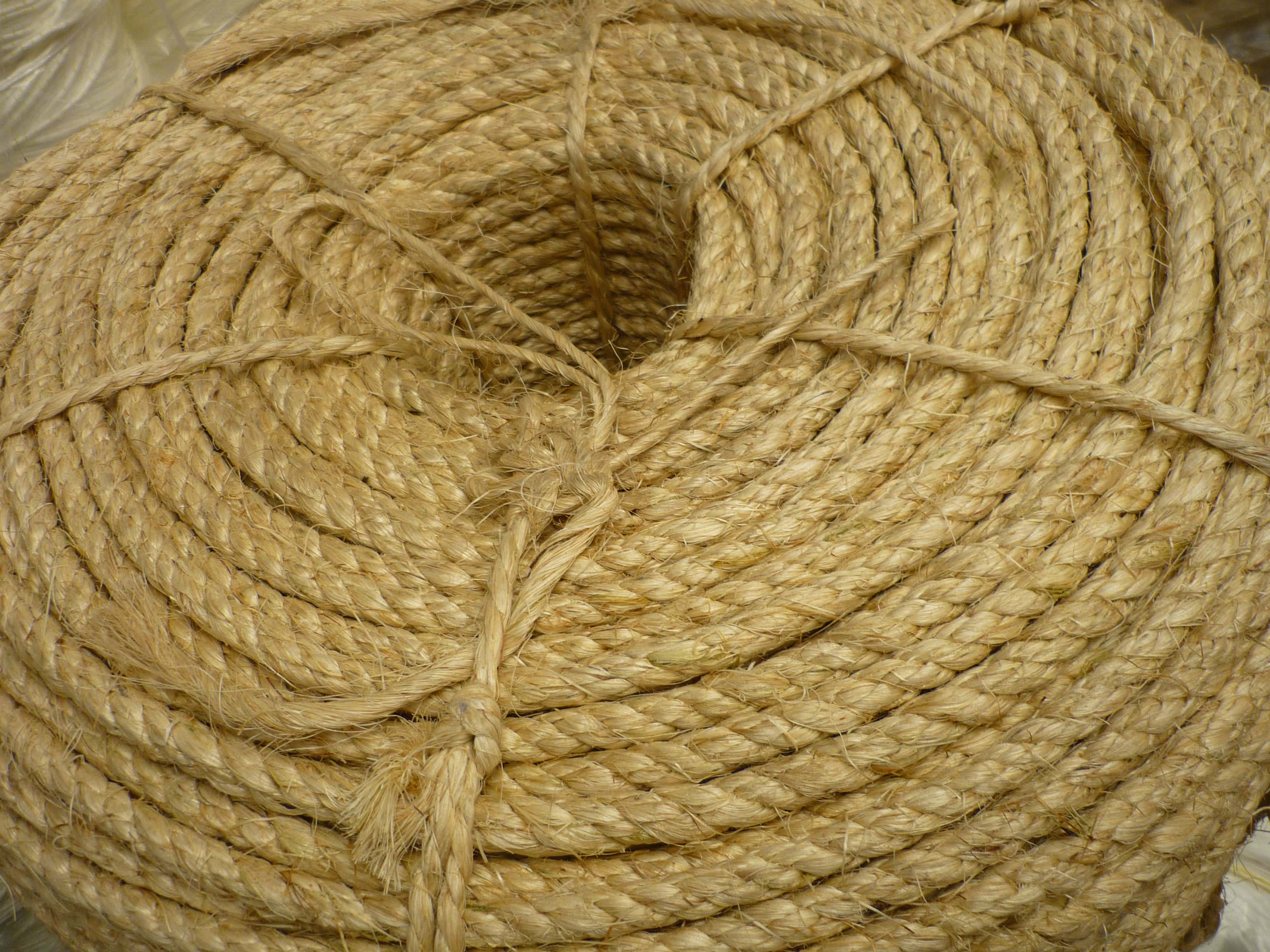 Cabos de henequen en rollo